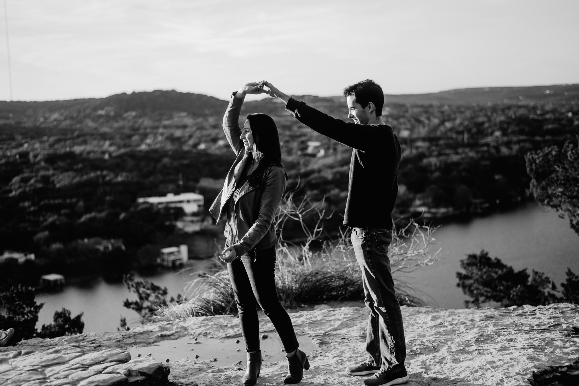 Engagement Photos at Mount Bonnell - Victoria & Bryan - Caitlin ...